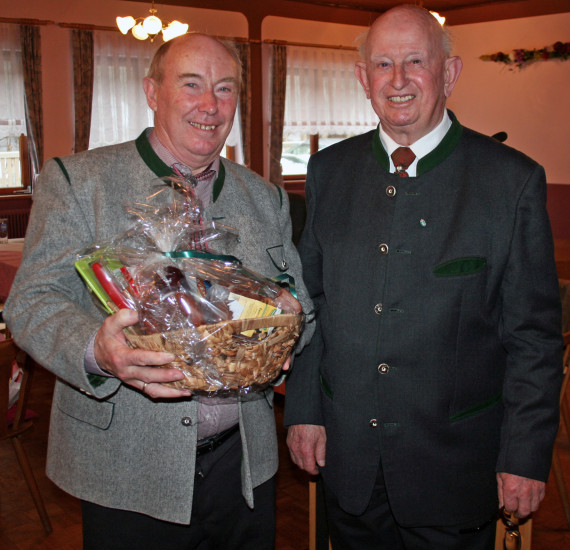 Ehrungen und Neuwahlen beim Seniorenbund Pölstal - Pölstal